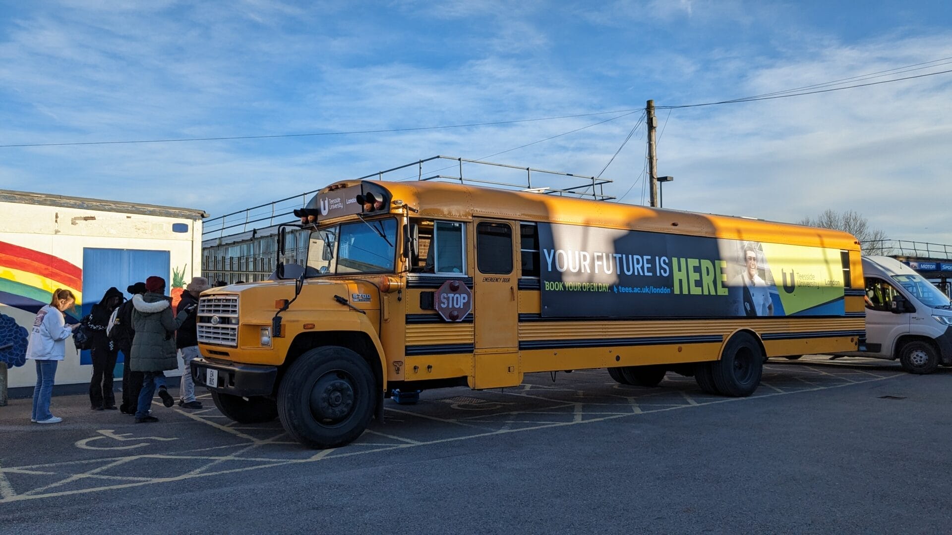 University's American school bus stops off on nationwide tour | New ...